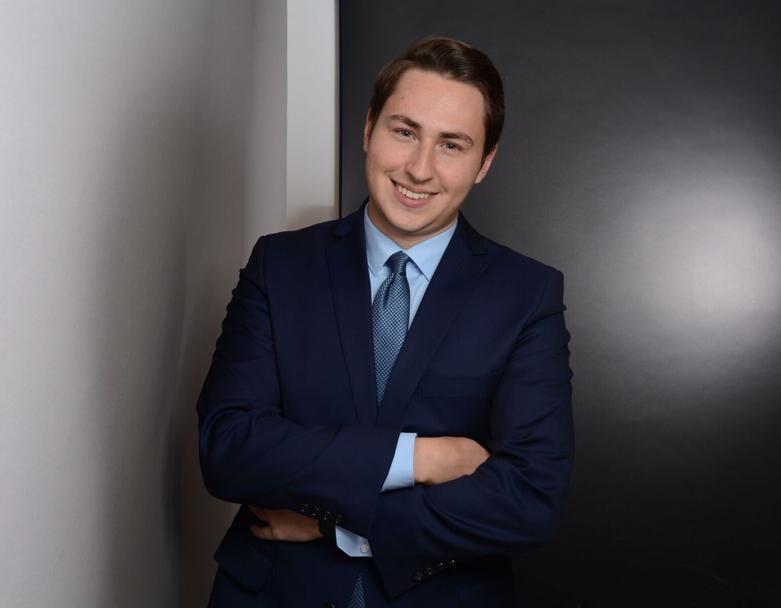 Prof. Dr. Christian Eckert - Lehrstuhl für Versicherungswirtschaft und ...